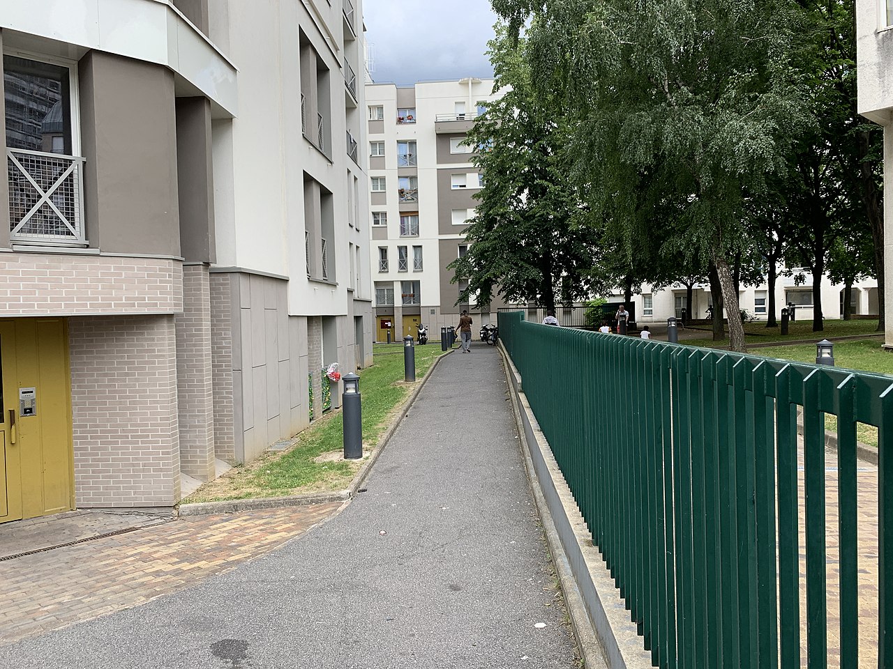 Les rues les plus dangereuses de Paris (75) en 2024 – Cités sensibles ...